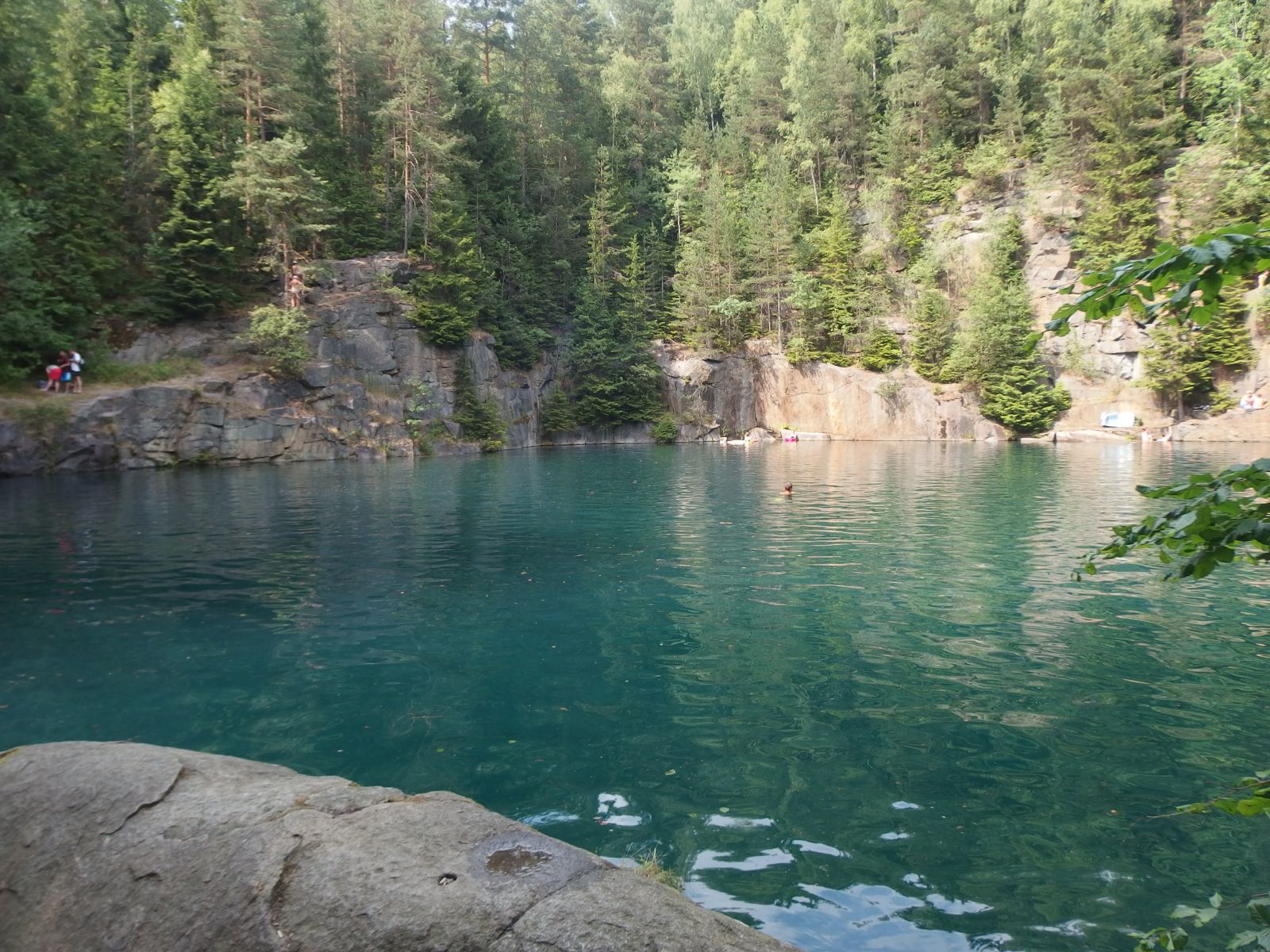 Nejkrásnější lomy Česka nabízí soukromí i průzračnou vodu | Cestovinky